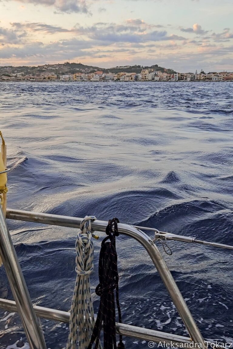 Navigating the Strait of Messina: A Complete Guide for Sailors ...